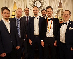 Führungswechsel am „Runden Tisch“ – Dr. Florian Wintermeier neuer ...