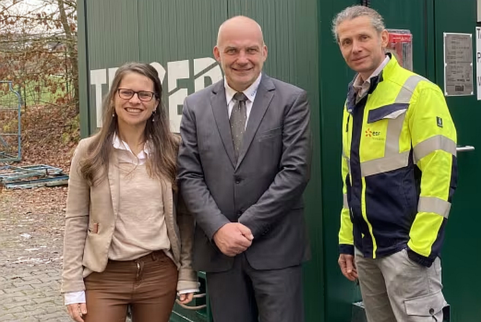 Batteriespeicher bei Tanne Kunststofftechnik in Betrieb genommen ...